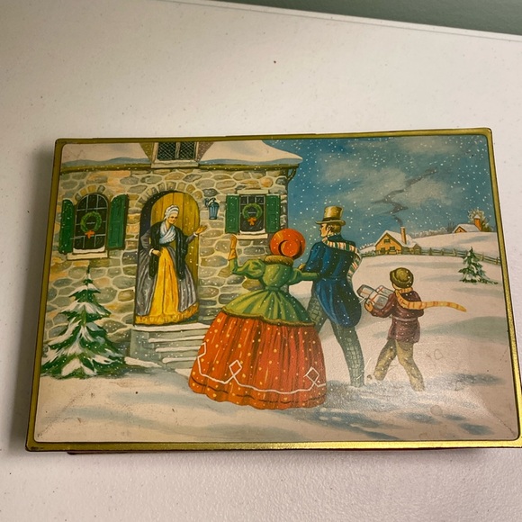 11 1/2” L x 8” H x 2 1/2” W | Holiday | Vintage Nabisco Victorian ...